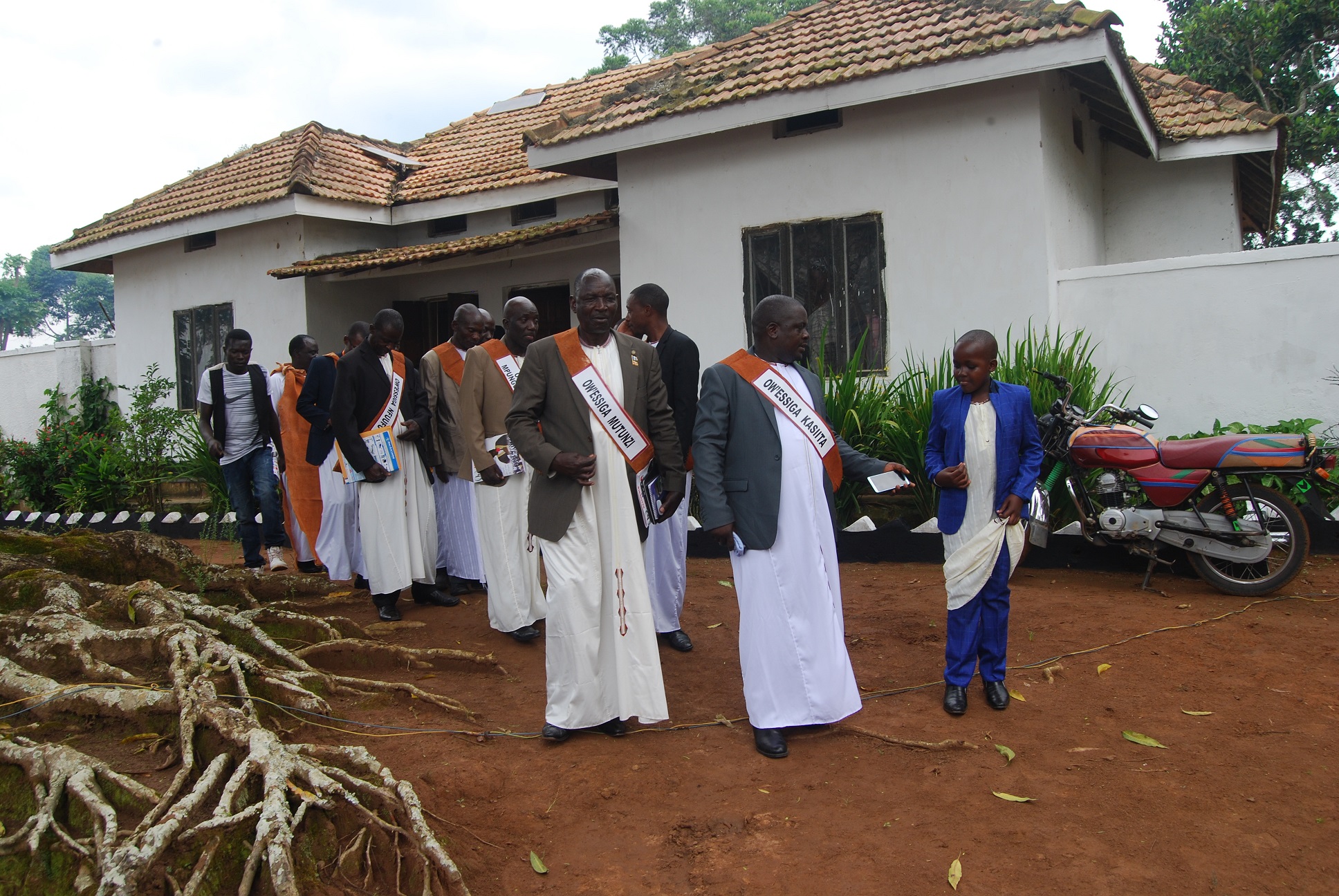 Ngabi Clan – Ekika ky'engabi Ensamba